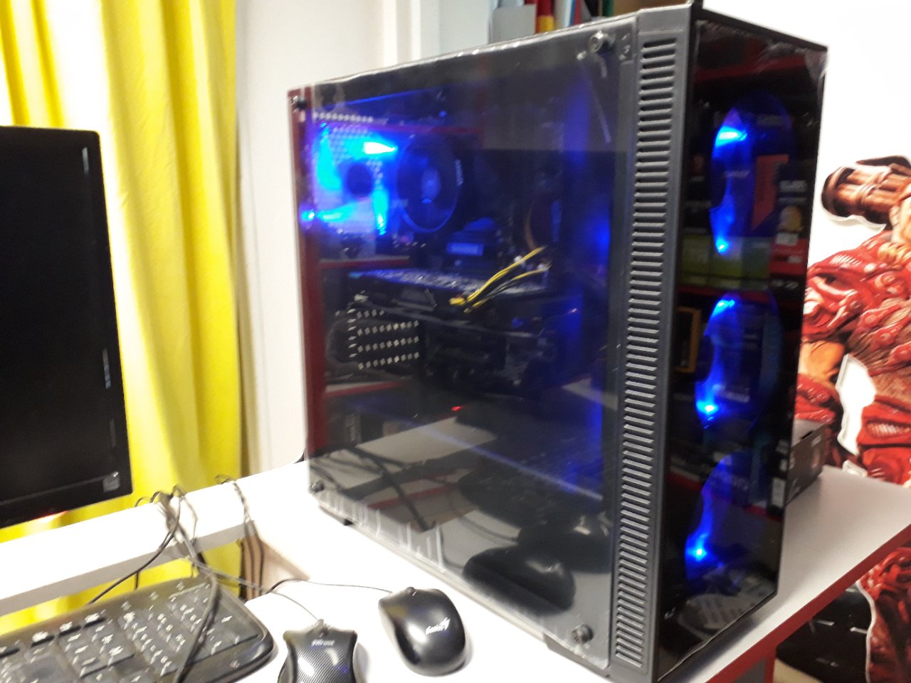 Repas / použité - AMD FX 6300 6core 3,5Ghz+ 240GB SSD +AMD R9 270X 2GB ...